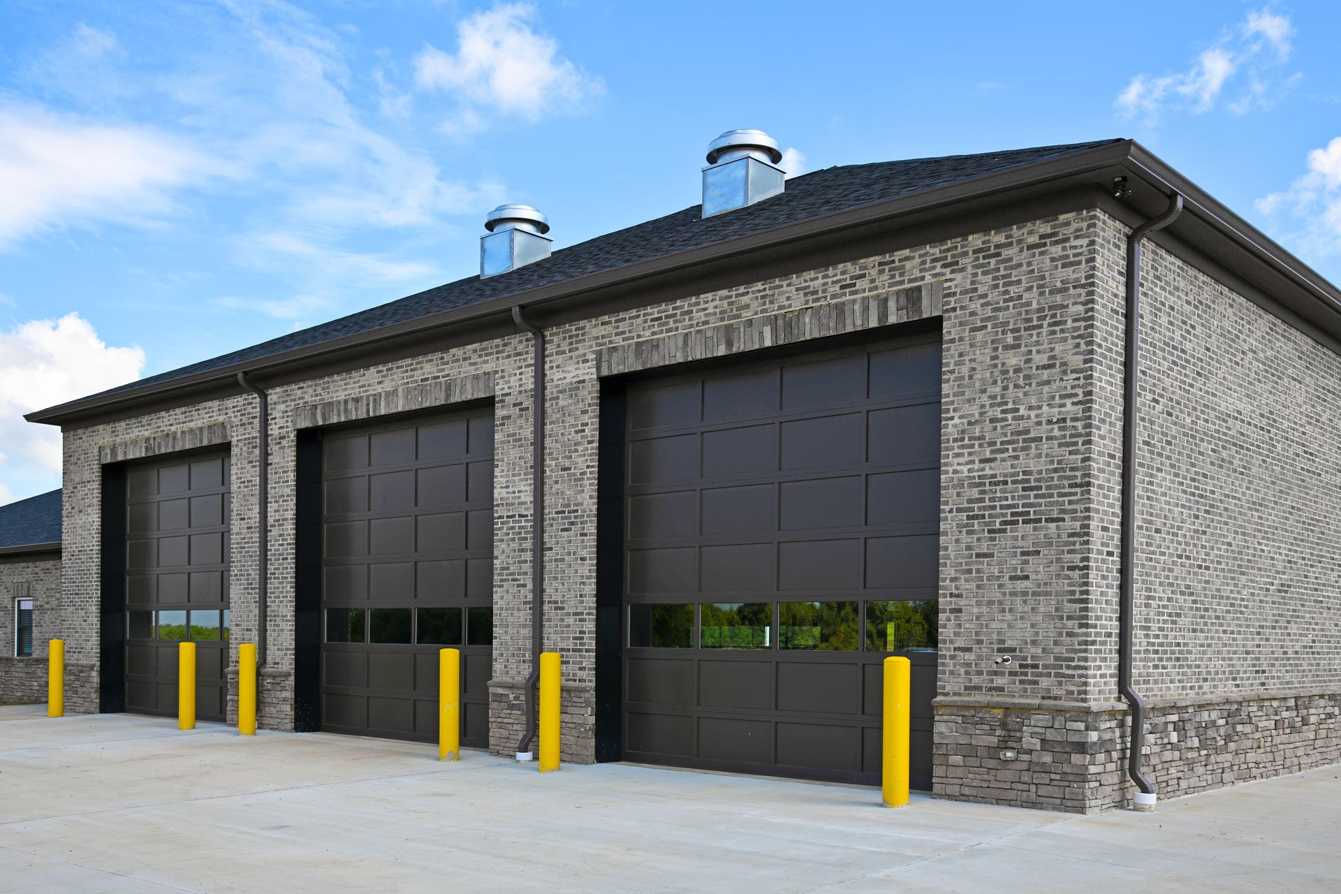 Commercial Overhead Door - 360 Garage Doors